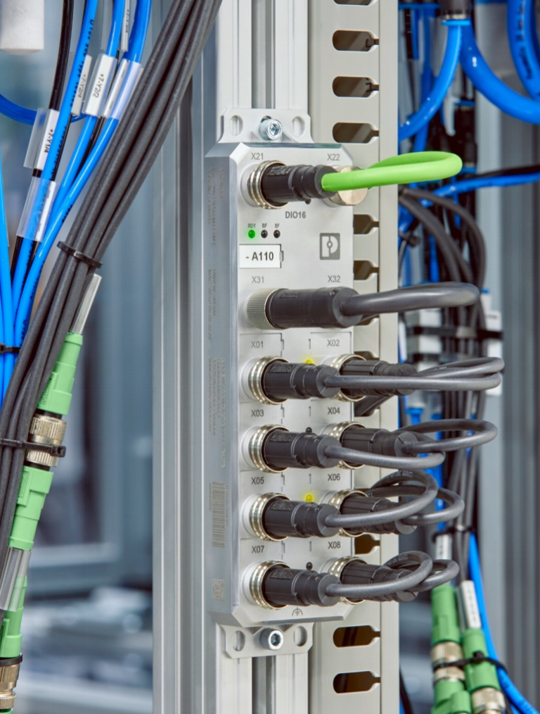 AXL E NextGen用于现场安装的远程I/O系统，硬核有范！ | PHOENIX CONTACT